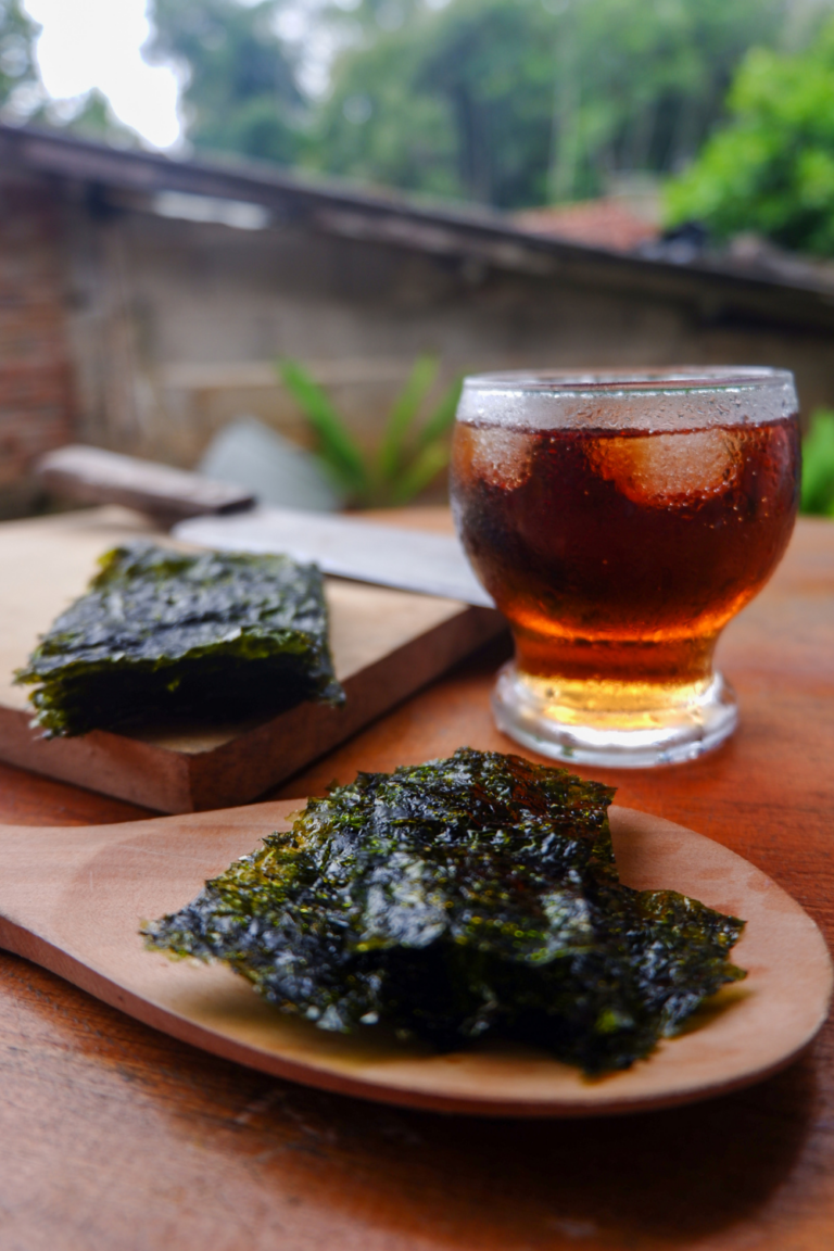 What's Nori and Why You Should Be Eating It - Eats by April